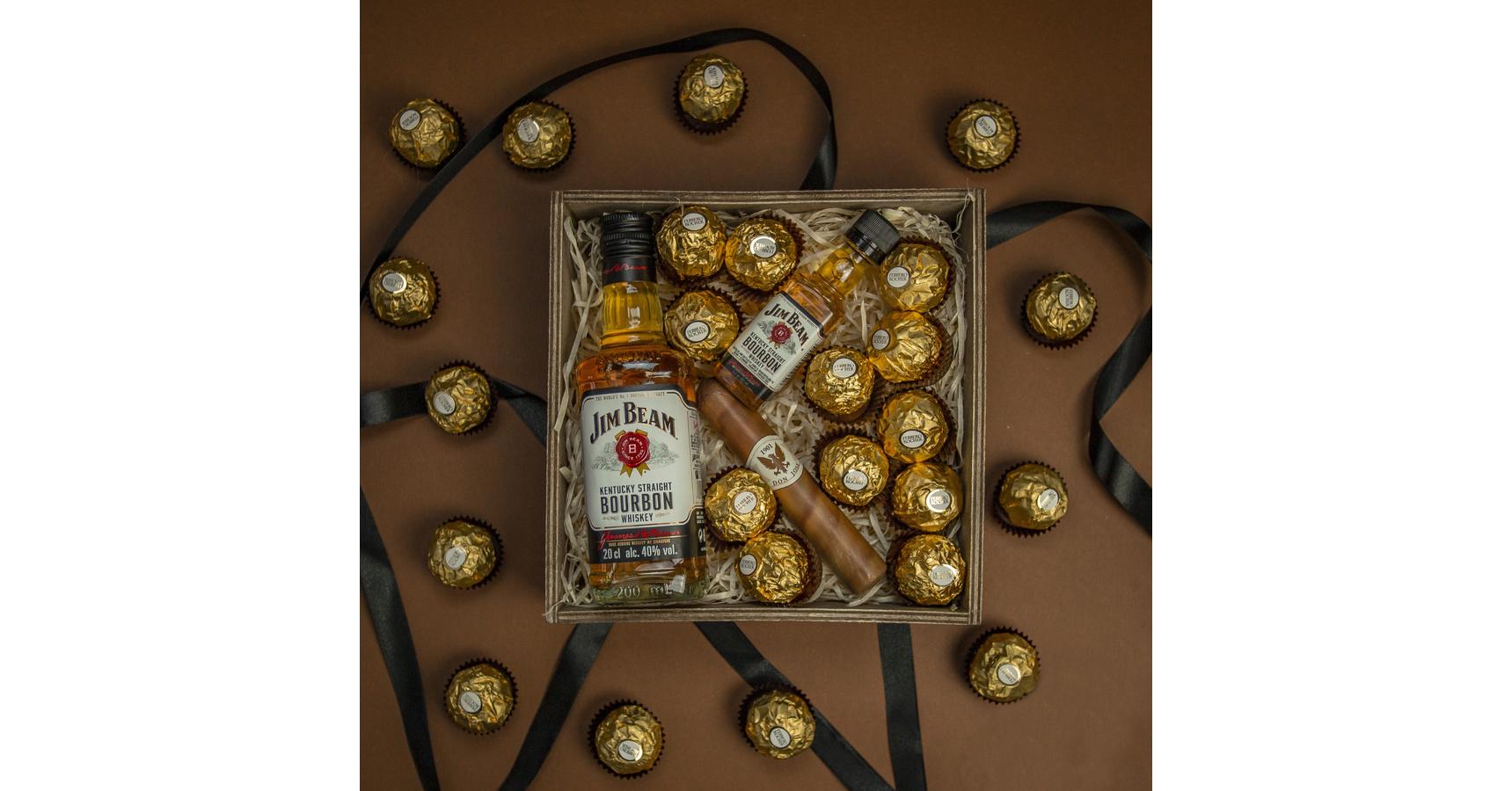 Wood Box: Jim Beam ital + Ferrero Rocher + csoki szivar - LUX&BOX - Lux ...